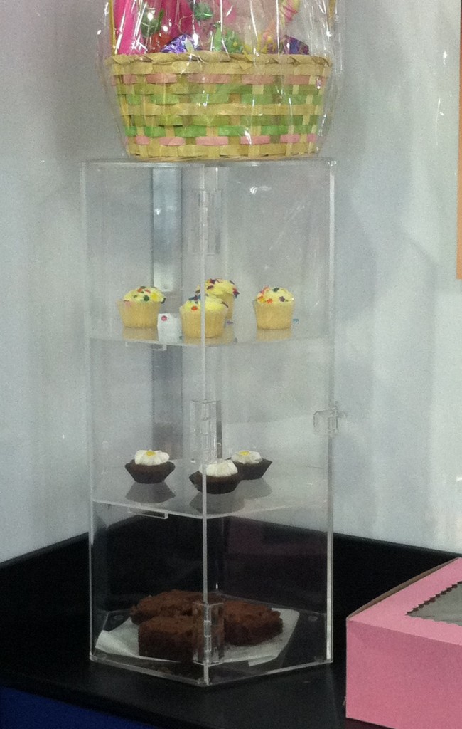 cake display, bakery display, acrylic bakery cabinet, | United Products ...